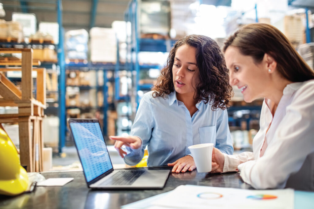 La mujer y su papel fundamental en la renovación de la industria logística